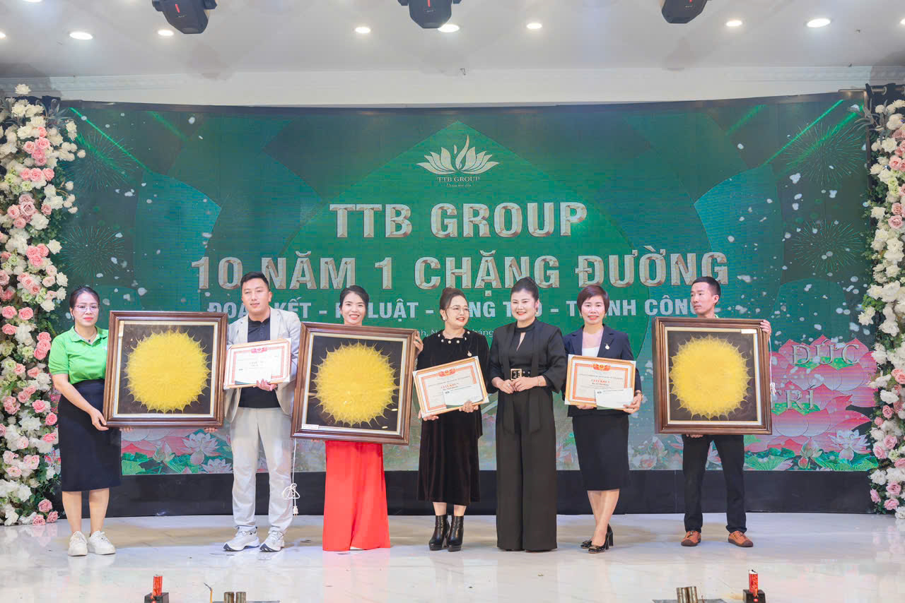 Công ty TNHH Dược phẩm Quốc tế TTB Group kỉ niệm hành trình 10 năm ...